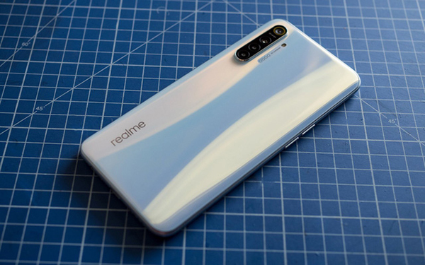 Realme ra mắt chiếc smartphone 4 camera đầu tiên có độ phân giải 64MP ...
